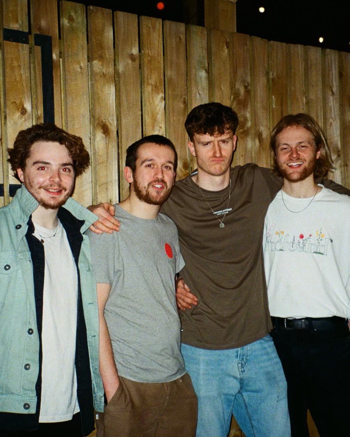 VALA.// Your Artist Spotlight. – mvm